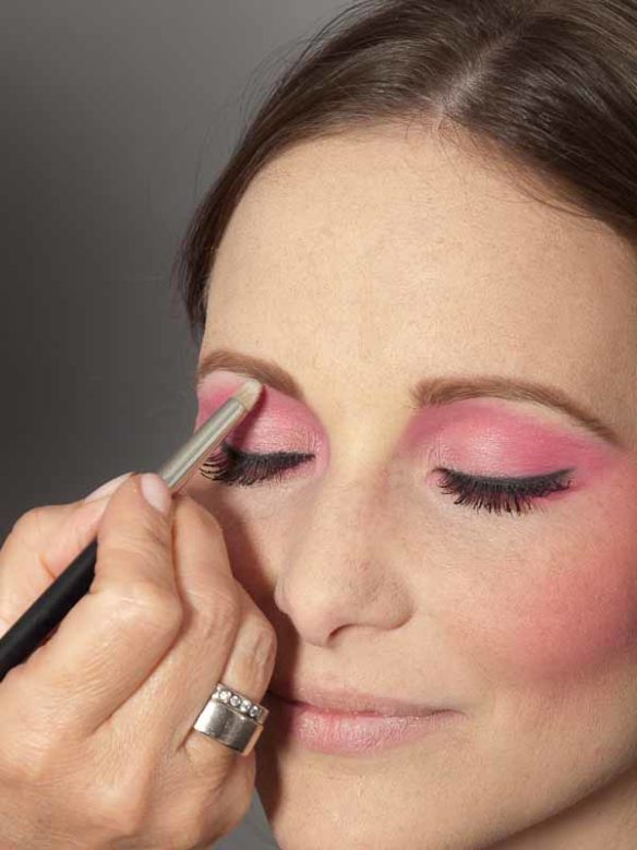 Pink Lady Make up Look - Schminkanleitung » Perfekt Schminken